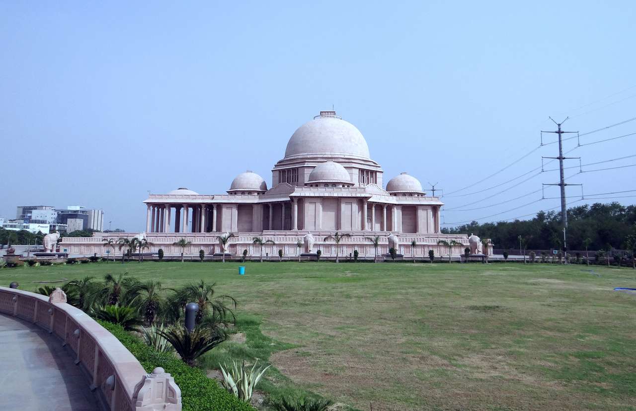 Cost of Living in Noida, India - $821.42/mo