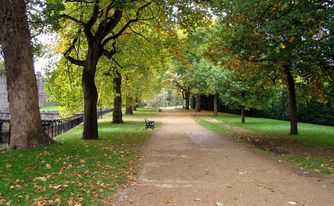 Cost Of Living In Cardiff United Kingdom 2 472 17 mo